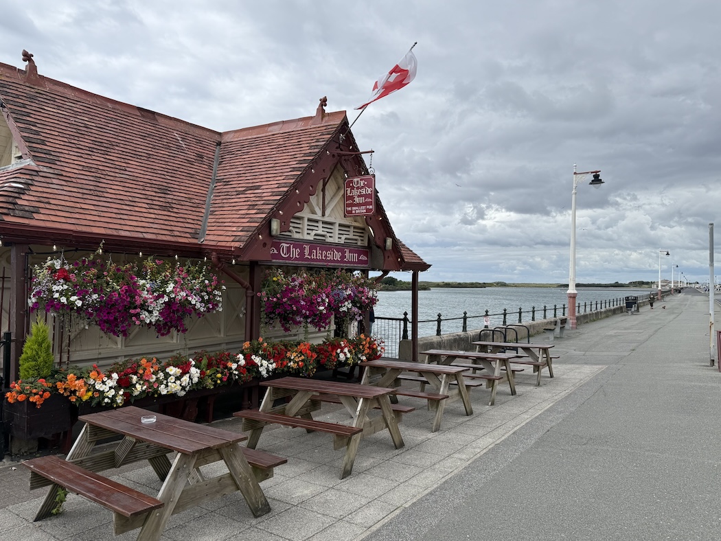 The Lakeside Inn - Southport