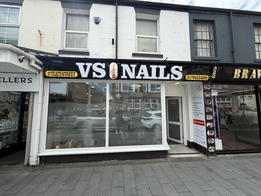 VS Nails & Beauty - Southport